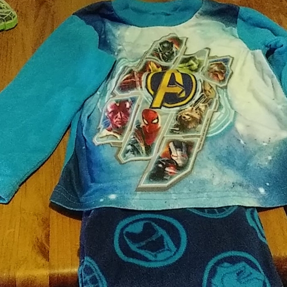 Marvel | Pajamas | Avengers Pajama Set | Poshmark